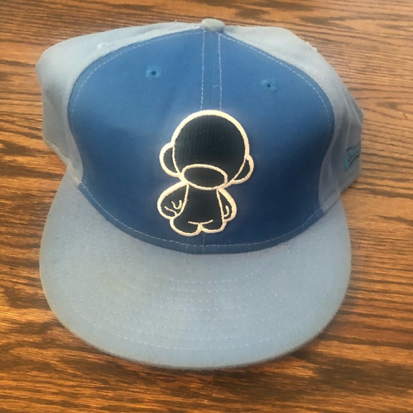 Accessories | Kid Robot New Era Hat Size 7 34 | Poshmark